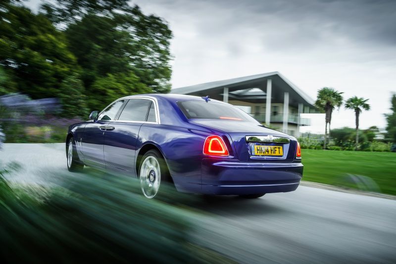 Rolls-Royce Ghost Extended Wheelbase (facelift 2015) 6.6 V12 (570 Hp ...